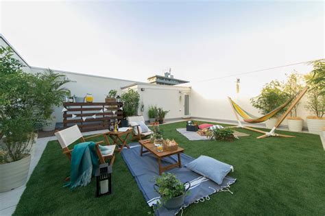 屋上バルコニーのある暮らし｜憧れの屋上バルコニーのメリット・デメリット 【山梨県の注文住宅なら入沢工務店へ】想いを大切にした家づくり
