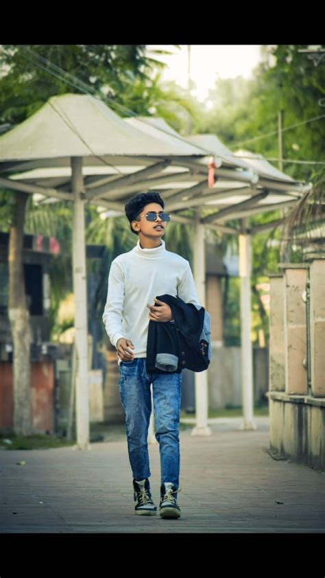 Monu Kumar Trending 📸🖌️🧨 Instagram