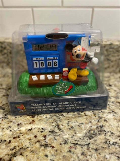 Mickey Mouse Digital Clock 3884146044