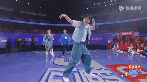 超新星运动会街舞，一段成何体统的battle 李飞李飞 李飞李飞 哔哩哔哩视频
