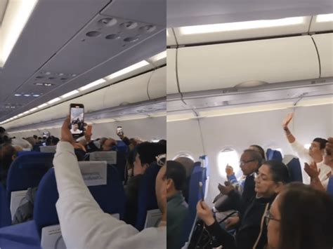 Indigo Passengers Sing Ram Aayenge On Flight To Ayodhya Ahead Of Ram