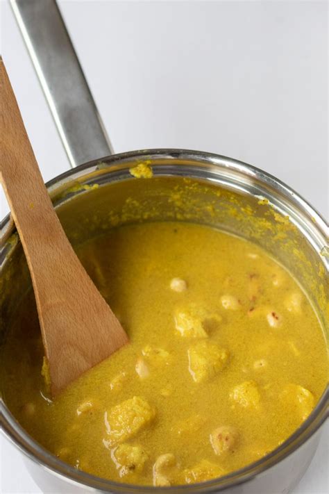 Easy Chicken Cashew Curry Neils Healthy Meals