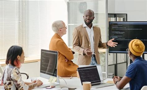 8 Best Programming Languages For Cybersecurity 2025 Guide