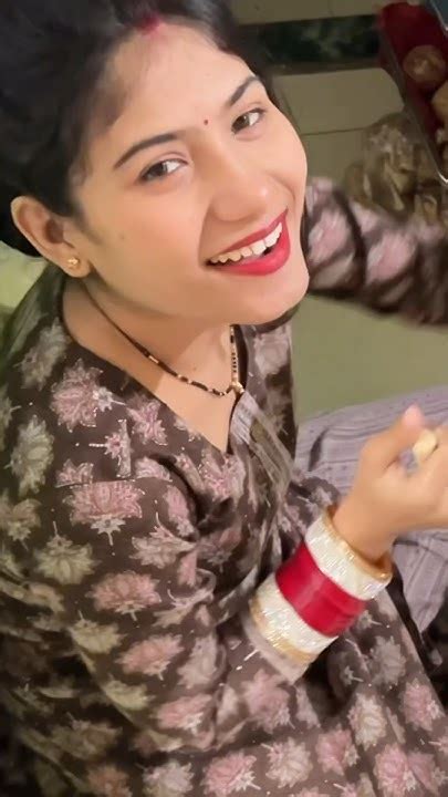 आज मेरे घर पर बन रहा है लिट्टी चोखा 😋mere Saasu Maa Ji Ke Haath Ka🥰