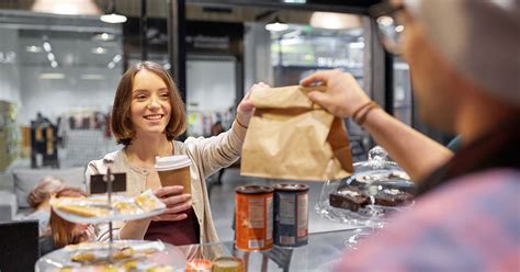 Creating An Exceptional Customer Experience That Builds Loyalty