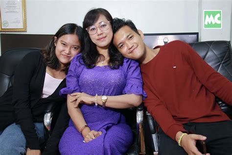 မိသားစုကို ဦးဆောင်နိုင်ဖို့ ကြိုးစားနေတဲ့ မေတ္တာမြင့်မြတ်ဟိန်း