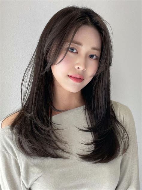 55 Trendy Korean Curtain Bangs That Look Good On Everyone Bangs With