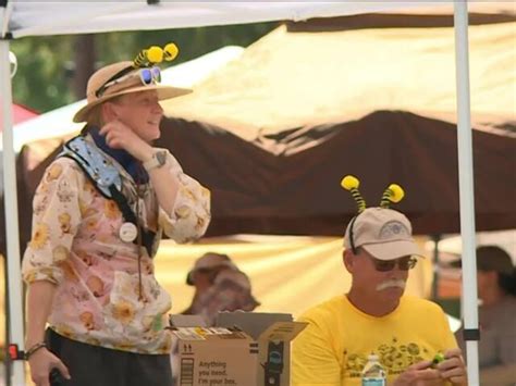 Beekeeper At Honey Bee Festival Urges Folks To Embrace Pollinators