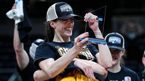Womens Ncaa Tournament 2022 Megastar Caitlin Clark Brings Bold And