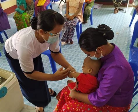 ကလိန်အောင်မြို့၌ ကလေးငယ်များနှင့် ကိုယ်ဝန်ဆောင်မိခင်များအား ပုံမှန်ကာက