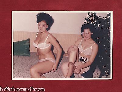 1960s Vintage Nude Color Photo~sultry Busty Boobs Perky Puffy Pinups