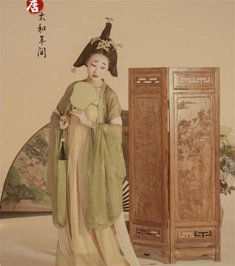 《国色芳华》复原唐妆容却被说丑，是审美降级，还是观众没品味？