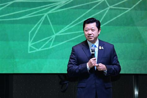 Photo Gallery ซีอีโอเครือซีพี “ศุภชัย เจียรวนนท์” มอบรางวัลเกียรติยศ
