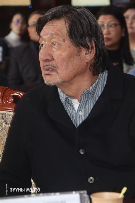 Шашныг хамгаалж номыг тэтгэх Чойжин сахиус буюу “Гүртэн Чойжонч”