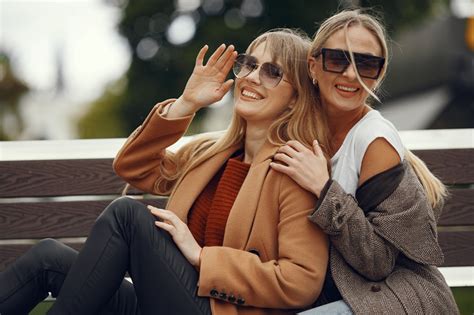 How To Make Custom Sunglasses Your Business Ts Sunglassville Blog