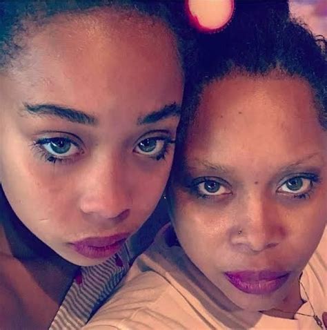 Erykah Badu With Her Daughter Puma Erykah Badu Style Erykah Badu Go