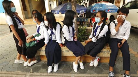 ហេតុអ្វីអត្រាសិស្សពូកែទូទាំងប្រទេសនៅភ្នំពេញទាបជាងអត្រាសិស្សពូកែតាមខេត្ត Youtube