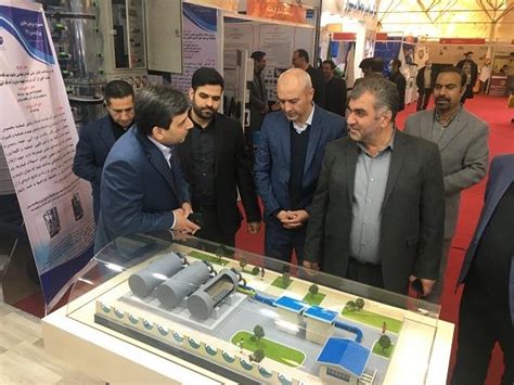 بازدید رئیس هیئت مدیره و مدیرعامل شرکت مهندسی آب و فاضلاب کشور از غرفه