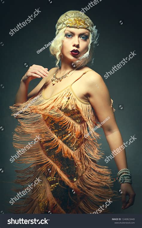 Roaring S Fashion Trends