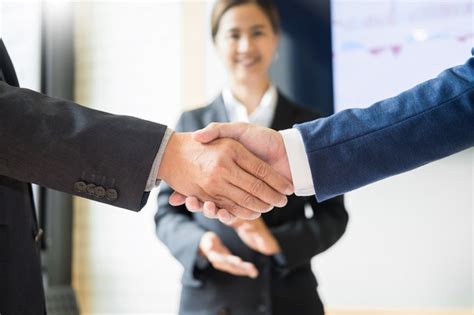 Los 8 Pasos Para Vender A Través De Linkedin