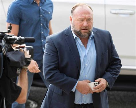 Alex Jones Ex Wife Reacts To 1 Billion Verdict Hopes Families Get Paid Every Single Cent