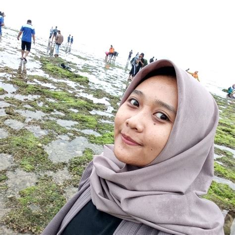 Puput Putri Lidiawati Jawa Barat Indonesia Profil Profesional