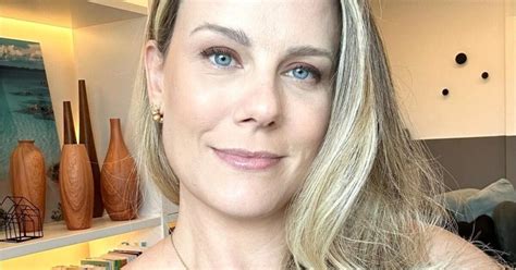 Esposa De Tiago Leifert Daiana Garbin Fala Da Recuperação De Filha