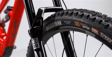 Core 3 Capra Bikes Products YT Industries