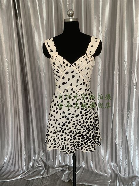 网红女神花珊珊同款气质波点奶牛雪豹纹 V领收腰吊带连衣裙虎窝淘