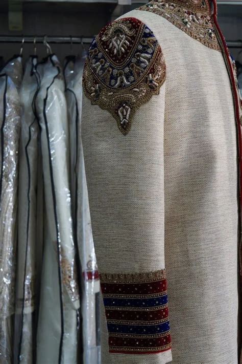 Small And Xl Designer Mens Indo Western Sherwani At ₹ 35000piece In