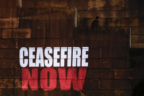 Palestinian Rights Activists Urge Voters To Write Ceasefire On New