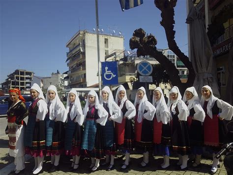 1ο ΓΥΜΝΑΣΙΟ ΤΥΡΝΑΒΟΥ ΣΑΝ ΣΗΜΕΡΑ ΠΡΙΝ ΑΠΟ 202 ΧΡΟΝΙΑ φωτο