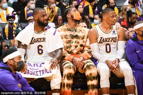 组图回顾2021圣诞夜 星光黯淡湖人篮网撑起排面 搜狐大视野 搜狐新闻