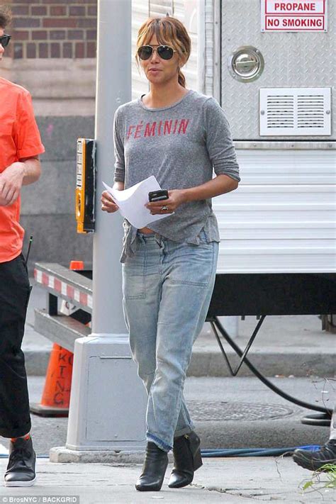 Halle Berry Page The Fashion Spot