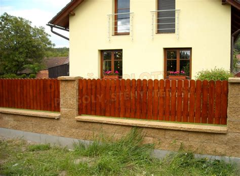 Dřevěné ploty Praha Výroba dřevěných plotů Pardubice