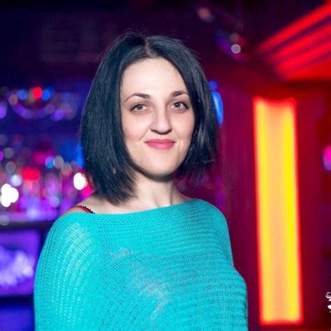 Массаж купить в Москве цена 1 700 руб дата размещения 01 06 2024 Красота и здоровье