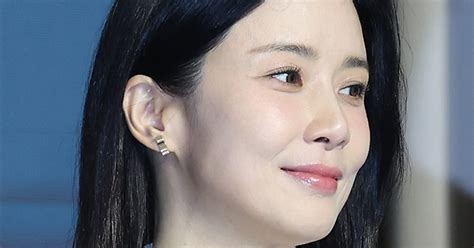 포토 이보영 우아한 미소