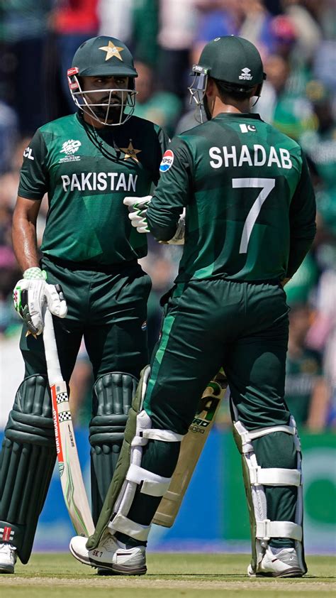Lowest Strike Rate In Powerplay In T20 Wc Babar Azam Tops Unwanted Record