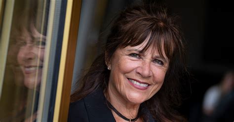 Kirsten Siggaard Skal Opereres Igen