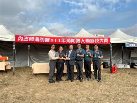遙控無人機救災競賽 高市消防團隊勇奪佳績