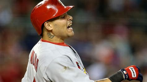 Yadier Molina Injury Cardinals Catcher Has No Structural Damage In