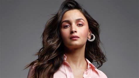 Alia Bhatt Calls Raha Kapoor My Lucky Mascot Says Its All About