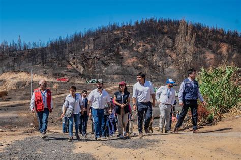 Presidente Boric Anuncia En Ránquil Ayudas A Afectados Por Incendios