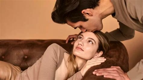 आपकी सेहत और खुशी के लिए क्यों जरूरी है Safe Sex हर किसी को पता होनी चाहिए ये 5 बातें Why Is