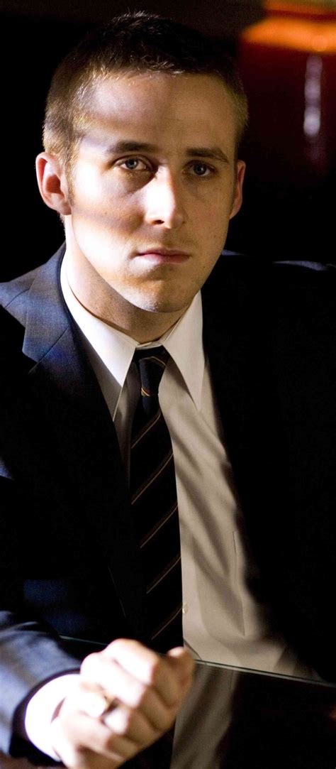 700x1600 Resolution Ryan Gosling Actor Man 700x1600 Resolution
