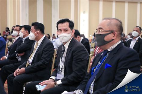 អ្នកឧកញ៉ា គិត ម៉េង ចុះអនុស្សរណៈយោគយល់ចំនួន ៣ រវាងសភាពាណិជ្ជកម្មកម្ពុជា