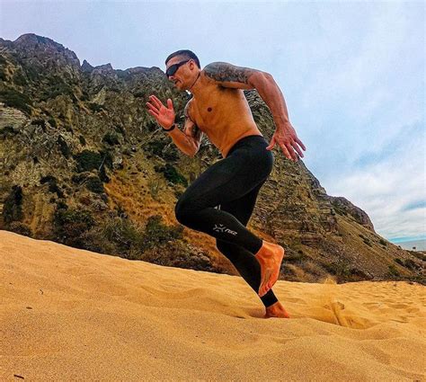 Oleksandr Usyks Feet