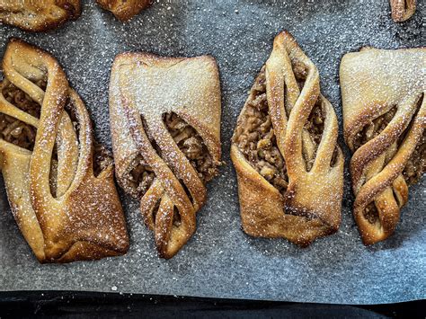 Mini Apple Strudel Apfelstrudel The European Dish