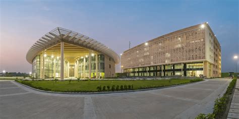 Amity University Kolkata Placement Average And Highest Package