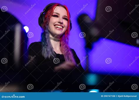 Beautiful And Natural Smiling Esport Gamer Girl Live Streaming And
